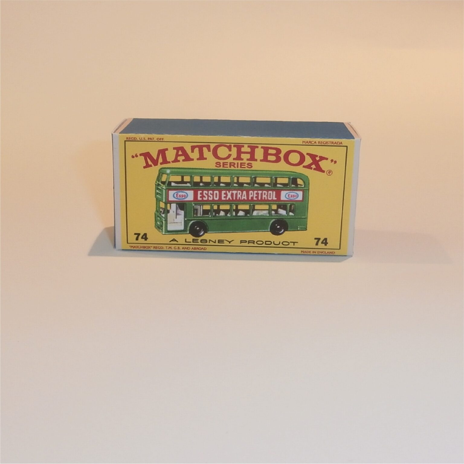 Matchbox Lesney 74 d Daimler Bus – Green Livery – Repro Box